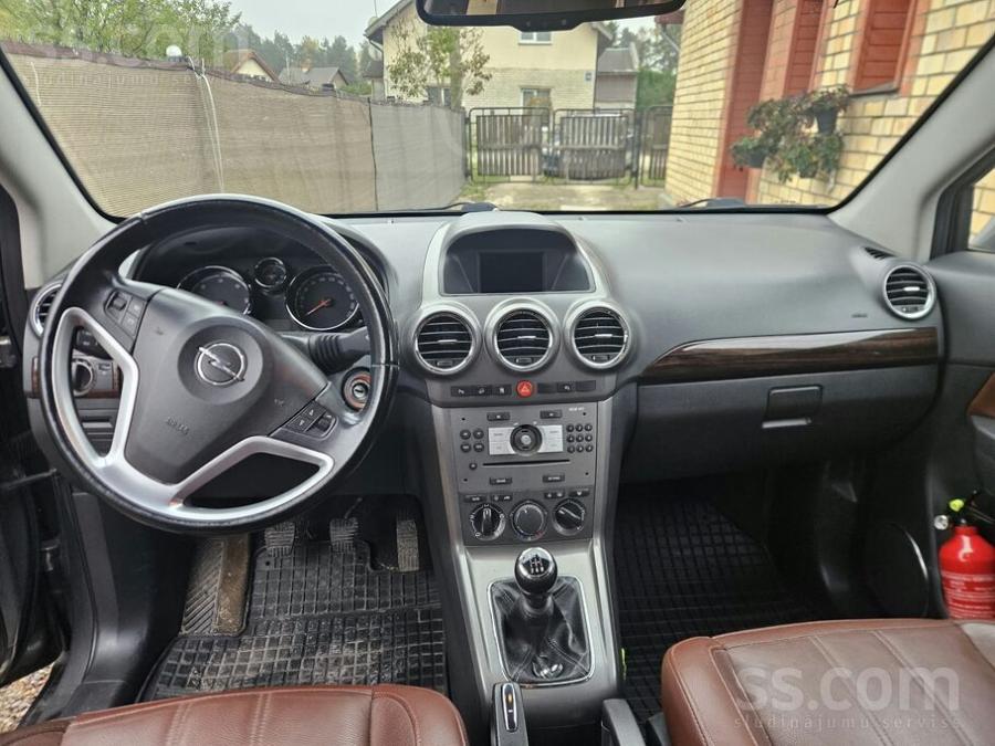 Pelēks Opel Antara 2007 Jūrmala, ar dzinēja tilpumu 2.00 L un nobraukumu 193 tūkst. km par 3150 €, foto 10 vietnē AUTOMOTO.COM.LV