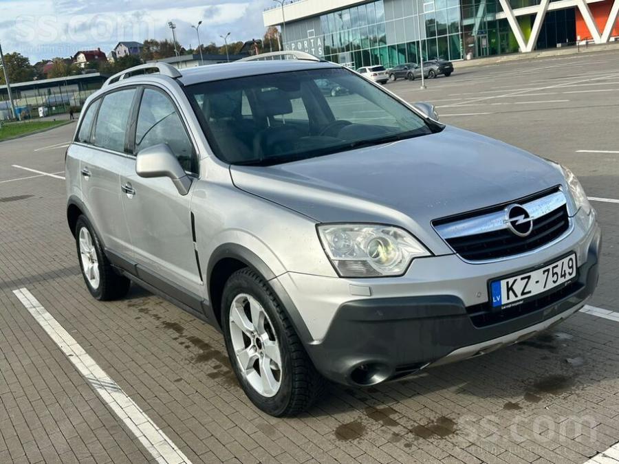 Pelēks Opel Antara 2007 Rēzekne, ar dzinēja tilpumu 2.00 L un nobraukumu 292 tūkst. km par 3080 €, foto 1 vietnē AUTOMOTO.COM.LV