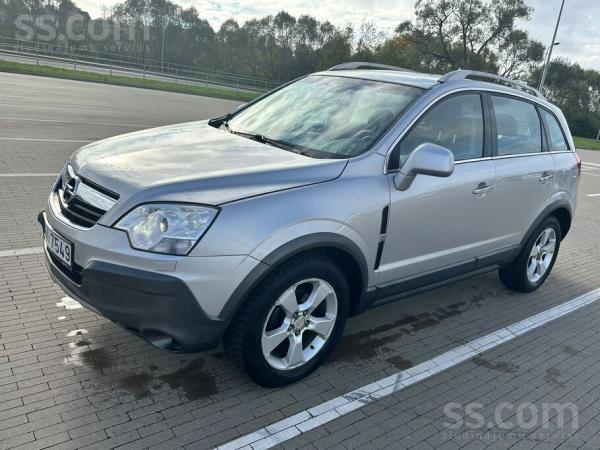 Grey Opel Antara 2007 in Rezekne, with an engine capacity of 2.00 L and mileage of 292 thousand km for 3080 €, photo 6 on AUTOMOTO.COM.LV