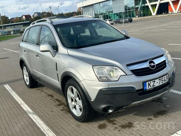 Pelēks Opel Antara 2007 Rēzekne, ar dzinēja tilpumu 2.00 L un nobraukumu 292 tūkst. km par 3080 €, foto 1 vietnē AUTOMOTO.COM.LV