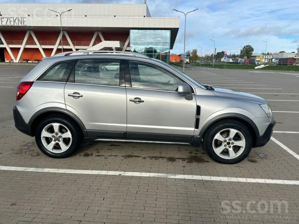 Pelēks Opel Antara 2007 Rēzekne, ar dzinēja tilpumu 2.00 L un nobraukumu 292 tūkst. km par 3080 €, foto 3 vietnē AUTOMOTO.COM.LV