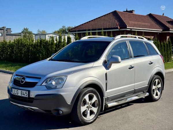 Pelēks Opel Antara 2008 Viļņa, ar dzinēja tilpumu 1.99 L un nobraukumu 270 tūkst. km par 3300 €, foto 1 vietnē AUTOMOTO.COM.LV