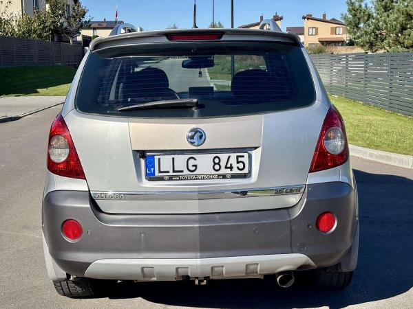 Pelēks Opel Antara 2008 Viļņa, ar dzinēja tilpumu 1.99 L un nobraukumu 270 tūkst. km par 3300 €, foto 4 vietnē AUTOMOTO.COM.LV
