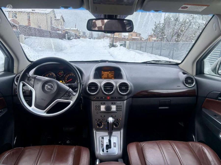 Pelēks Opel Antara 2008 Viļņa, ar dzinēja tilpumu 1.99 L un nobraukumu 257 tūkst. km par 3300 €, foto 9 vietnē AUTOMOTO.COM.LV