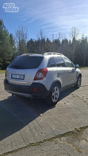 Grey Opel Antara 2008 in Mazeikiai, with an engine capacity of 2.00 L and mileage of 332 thousand km for 3800 €, photo 7 on AUTOMOTO.COM.LV
