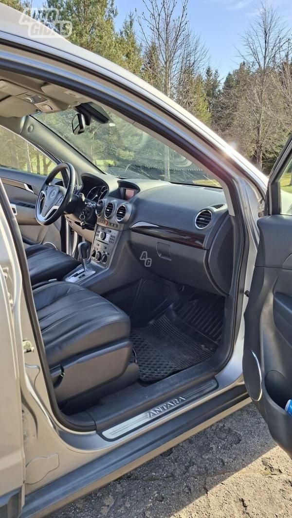 Pelēks Opel Antara 2008 Mažeikiai, ar dzinēja tilpumu 2.00 L un nobraukumu 332 tūkst. km par 3800 €, foto 10 vietnē AUTOMOTO.COM.LV
