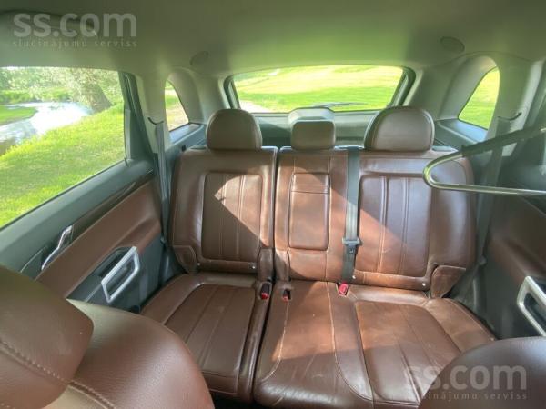 Grey Opel Antara 2008 in Rezekne, with an engine capacity of 2.00 L and mileage of 252 thousand km for 3500 €, photo 7 on AUTOMOTO.COM.LV