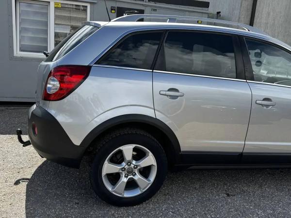 Grey Opel Antara 2008 in Daugavpils, with an engine capacity of 2.00 L and mileage of 196 thousand km for 4350 €, photo 9 on AUTOMOTO.COM.LV