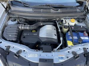 Grey Opel Antara 2008 in Talsi, with an engine capacity of 2.00 L and mileage of 277 thousand km for 3300 €, photo 12 on AUTOMOTO.COM.LV
