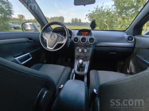 Grey Opel Antara 2008 in Jelgava, with an engine capacity of 2.00 L and mileage of 255 thousand km for 2700 €, photo 6 on AUTOMOTO.COM.LV