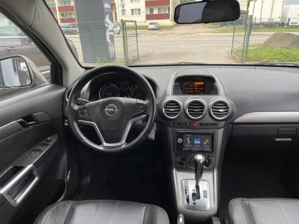 Grey Opel Antara 2008 in Talsi, with an engine capacity of 2.00 L and mileage of 239 thousand km for 3600 €, photo 7 on AUTOMOTO.COM.LV