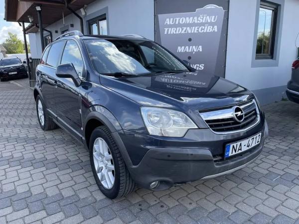 Grey Opel Antara 2008 in Talsi, with an engine capacity of 2.00 L and mileage of 248 thousand km for 3300 €, photo 1 on AUTOMOTO.COM.LV