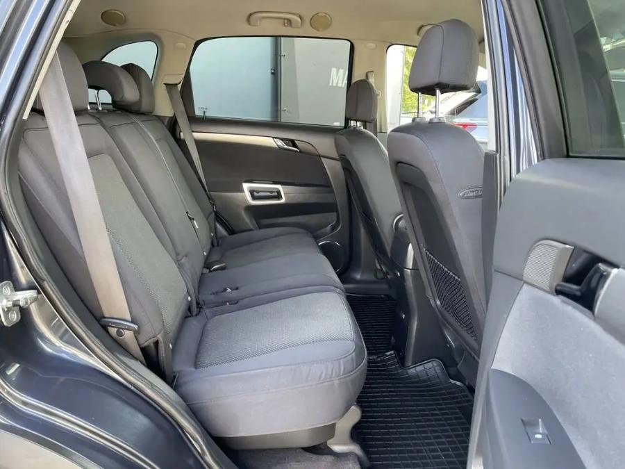 Pelēks Opel Antara 2008 Talsi, ar dzinēja tilpumu 2.00 L un nobraukumu 248 tūkst. km par 3300 €, foto 9 vietnē AUTOMOTO.COM.LV