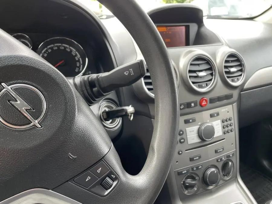 Pelēks Opel Antara 2008 Talsi, ar dzinēja tilpumu 2.00 L un nobraukumu 248 tūkst. km par 3300 €, foto 18 vietnē AUTOMOTO.COM.LV