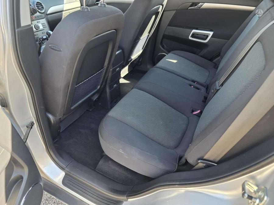 Pelēks Opel Antara 2008 Kauņa, ar dzinēja tilpumu 1.99 L un nobraukumu 188 tūkst. km par 3500 €, foto 20 vietnē AUTOMOTO.COM.LV