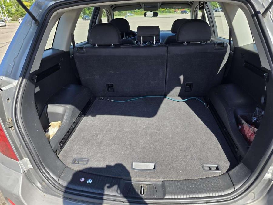 Pelēks Opel Antara 2008 Kauņa, ar dzinēja tilpumu 1.99 L un nobraukumu 188 tūkst. km par 3500 €, foto 23 vietnē AUTOMOTO.COM.LV
