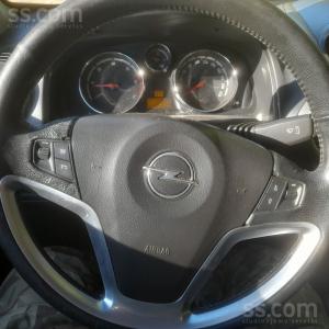 Grey Opel Antara 2008 in Talsi, with an engine capacity of 2.00 L and mileage of 287 thousand km for 3100 €, photo 6 on AUTOMOTO.COM.LV