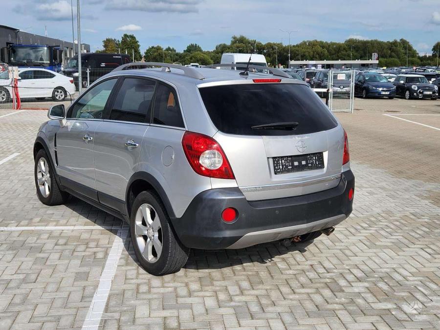 Pelēks Opel Antara 2008 Tauragė, ar dzinēja tilpumu 1.99 L un nobraukumu 237 tūkst. km par 3500 €, foto 5 vietnē AUTOMOTO.COM.LV