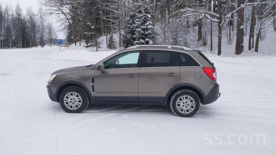 Pelēks Opel Antara 2009 Alūksne, ar dzinēja tilpumu 2.00 L un nobraukumu 0 tūkst. km par 4450 €, foto 7 vietnē AUTOMOTO.COM.LV