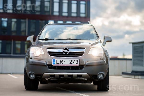 Pelēks Opel Antara 2009 Rīga, ar dzinēja tilpumu 2.00 L un nobraukumu 286 tūkst. km par 4950 €, foto 2 vietnē AUTOMOTO.COM.LV