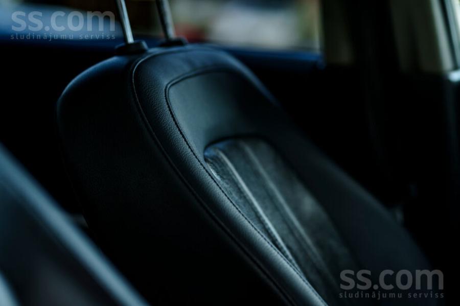 Grey Opel Antara 2009 in Riga, with an engine capacity of 2.00 L and mileage of 286 thousand km for 4950 €, photo 13 on AUTOMOTO.COM.LV