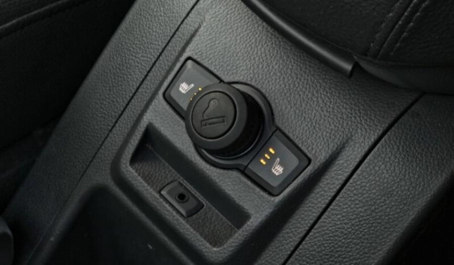 Pelēks Opel Antara 2009 Rīga, ar dzinēja tilpumu 2.00 L un nobraukumu 170 tūkst. km par 5990 €, foto 4 vietnē AUTOMOTO.COM.LV