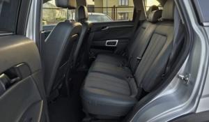 Pelēks Opel Antara 2009 Rīga, ar dzinēja tilpumu 2.00 L un nobraukumu 170 tūkst. km par 5990 €, foto 12 vietnē AUTOMOTO.COM.LV