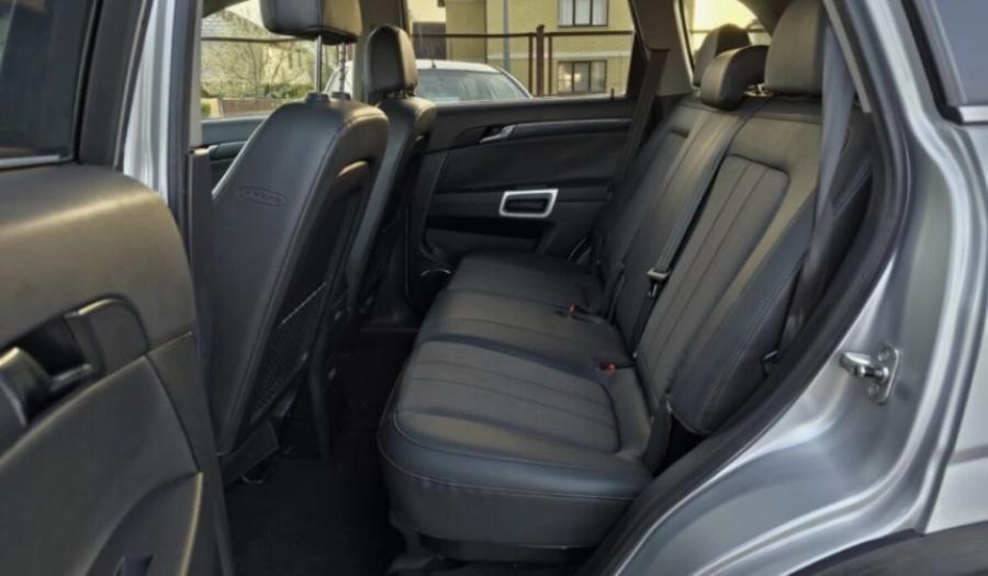 Pelēks Opel Antara 2009 Rīga, ar dzinēja tilpumu 2.00 L un nobraukumu 170 tūkst. km par 5990 €, foto 12 vietnē AUTOMOTO.COM.LV