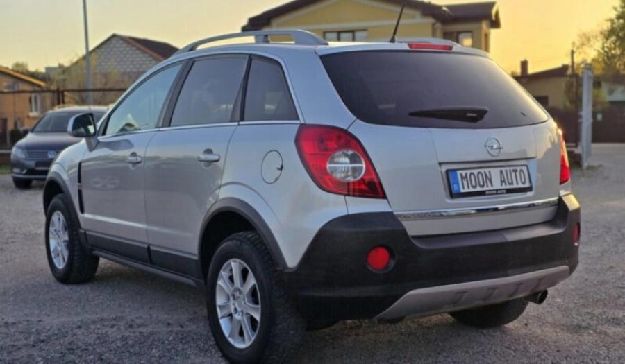 Pelēks Opel Antara 2009 Rīga, ar dzinēja tilpumu 2.00 L un nobraukumu 170 tūkst. km par 5990 €, foto 21 vietnē AUTOMOTO.COM.LV