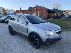 Pelēks Opel Antara 2009 Ventspils, ar dzinēja tilpumu 2.00 L un nobraukumu 263 tūkst. km par 3100 €, foto 4 vietnē AUTOMOTO.COM.LV