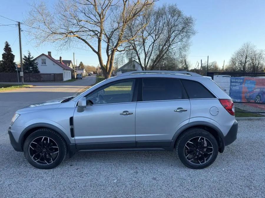 Pelēks Opel Antara 2009 Ventspils, ar dzinēja tilpumu 2.00 L un nobraukumu 263 tūkst. km par 3100 €, foto 8 vietnē AUTOMOTO.COM.LV