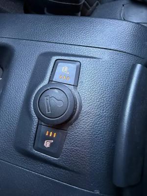 Pelēks Opel Antara 2009 Ventspils, ar dzinēja tilpumu 2.00 L un nobraukumu 263 tūkst. km par 3100 €, foto 15 vietnē AUTOMOTO.COM.LV