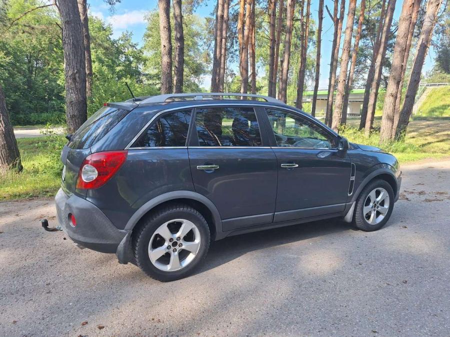Pelēks Opel Antara 2009 Ukmergė, ar dzinēja tilpumu 3.20 L un nobraukumu 263 tūkst. km par 2500 €, foto 3 vietnē AUTOMOTO.COM.LV
