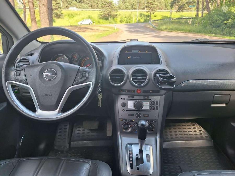 Pelēks Opel Antara 2009 Ukmergė, ar dzinēja tilpumu 3.20 L un nobraukumu 263 tūkst. km par 2500 €, foto 6 vietnē AUTOMOTO.COM.LV