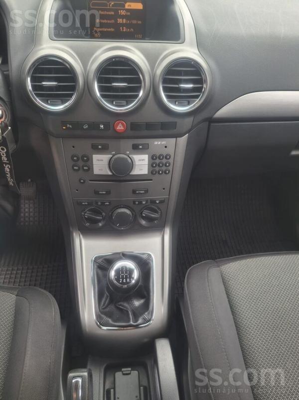 Grey Opel Antara 2009 in Riga, with an engine capacity of 2.40 L and mileage of 107 thousand km for 5200 €, photo 3 on AUTOMOTO.COM.LV