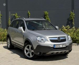 Grey Opel Antara 2009 in Vilnius, with an engine capacity of 1.99 L and mileage of 186 thousand km for 2950 €, photo  on AUTOMOTO.COM.LV
