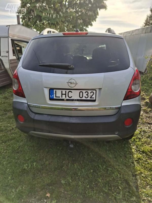 Pelēks Opel Antara 2010 Klaipėda, ar dzinēja tilpumu 2.00 L un nobraukumu 200 tūkst. km par 4100 €, foto 7 vietnē AUTOMOTO.COM.LV
