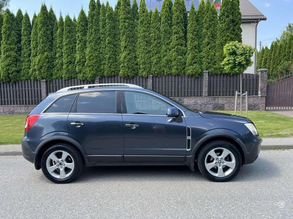 Pelēks Opel Antara 2010 Viļņa, ar dzinēja tilpumu 3.20 L un nobraukumu 262 tūkst. km par 2999 €, foto 2 vietnē AUTOMOTO.COM.LV