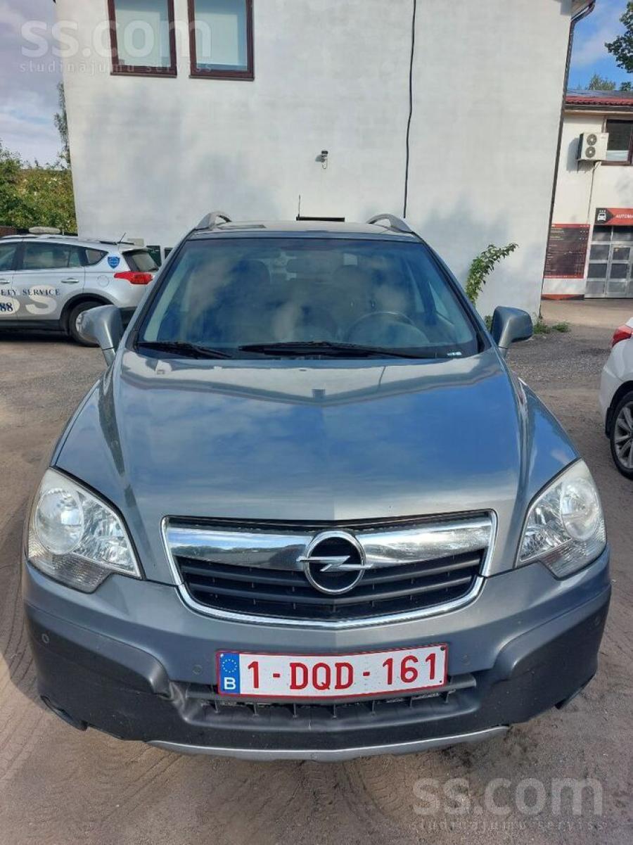 Pelēks Opel Antara 2010 Rīga, ar dzinēja tilpumu 2.00 L un nobraukumu 210 tūkst. km par 2500 €, foto 1 vietnē AUTOMOTO.COM.LV