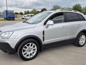Pelēks Opel Antara 2010 Šauļi, ar dzinēja tilpumu 1.99 L un nobraukumu 203 tūkst. km par 4350 €, foto  vietnē AUTOMOTO.COM.LV