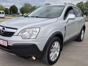 Grey Opel Antara 2010 in Siauliai, with an engine capacity of 1.99 L and mileage of 203 thousand km for 4350 €, photo 3 on AUTOMOTO.COM.LV