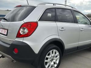 Grey Opel Antara 2010 in Siauliai, with an engine capacity of 1.99 L and mileage of 203 thousand km for 4350 €, photo 11 on AUTOMOTO.COM.LV