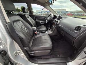Grey Opel Antara 2010 in Siauliai, with an engine capacity of 1.99 L and mileage of 203 thousand km for 4350 €, photo 23 on AUTOMOTO.COM.LV