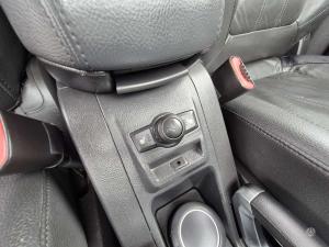 Grey Opel Antara 2010 in Siauliai, with an engine capacity of 1.99 L and mileage of 203 thousand km for 4350 €, photo 30 on AUTOMOTO.COM.LV