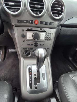 Grey Opel Antara 2010 in Siauliai, with an engine capacity of 1.99 L and mileage of 203 thousand km for 4350 €, photo 35 on AUTOMOTO.COM.LV