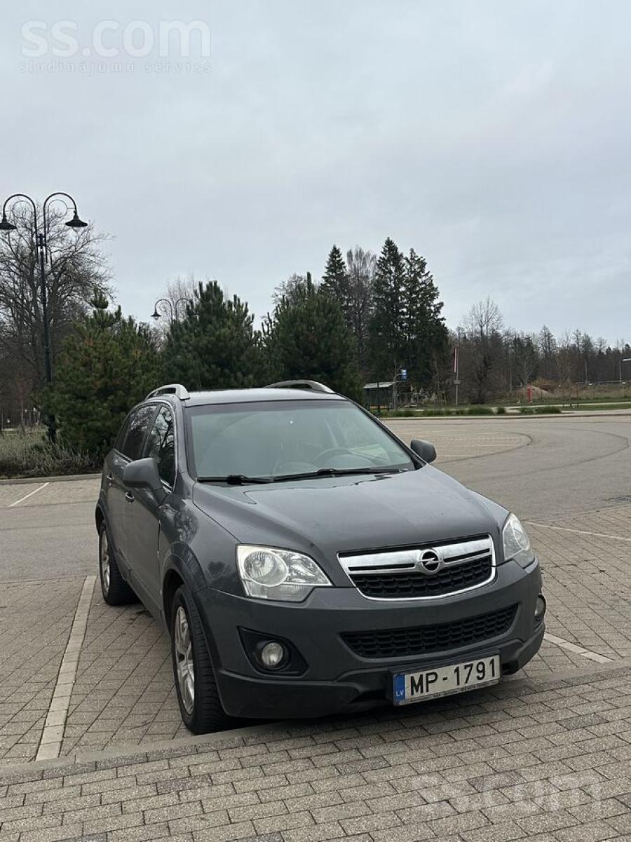 Grey Opel Antara 2011 in Jurmala, with an engine capacity of 2.20 L and mileage of 297 thousand km for 5800 €, photo 1 on AUTOMOTO.COM.LV
