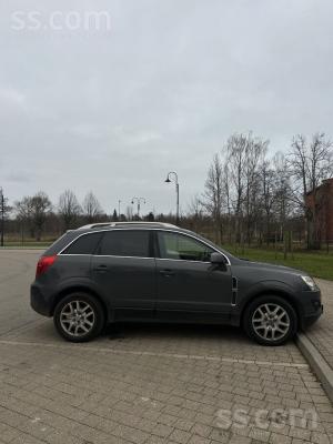 Grey Opel Antara 2011 in Jurmala, with an engine capacity of 2.20 L and mileage of 297 thousand km for 5800 €, photo 2 on AUTOMOTO.COM.LV