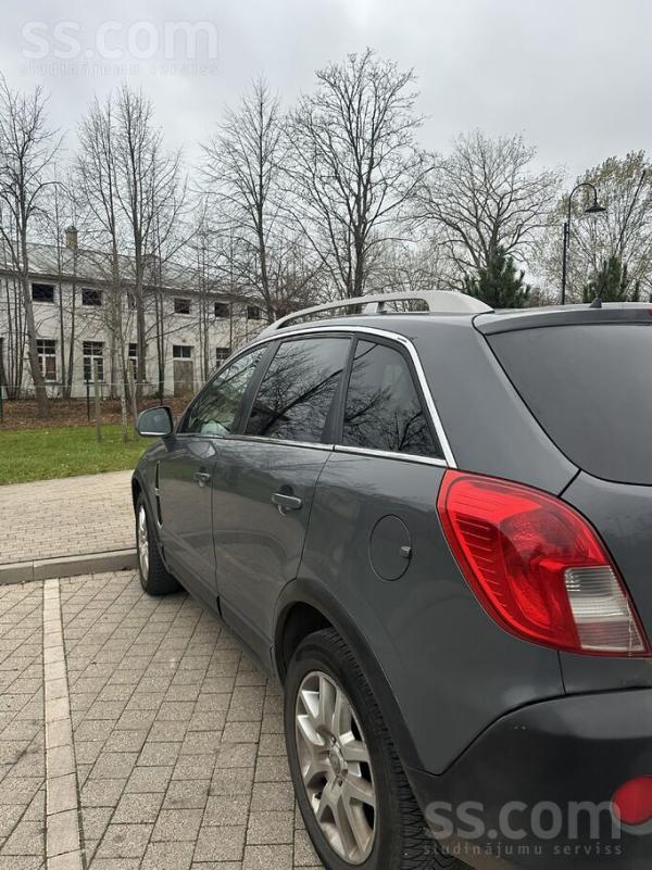 Grey Opel Antara 2011 in Jurmala, with an engine capacity of 2.20 L and mileage of 297 thousand km for 5800 €, photo 4 on AUTOMOTO.COM.LV