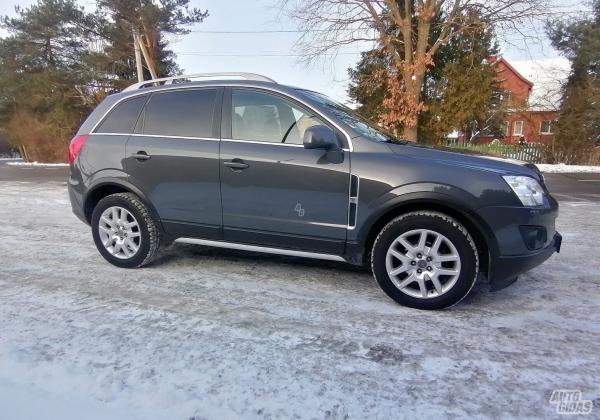Grey Opel Antara 2011 in Kaunas, with an engine capacity of 2.20 L and mileage of 223 thousand km for 4700 €, photo 2 on AUTOMOTO.COM.LV