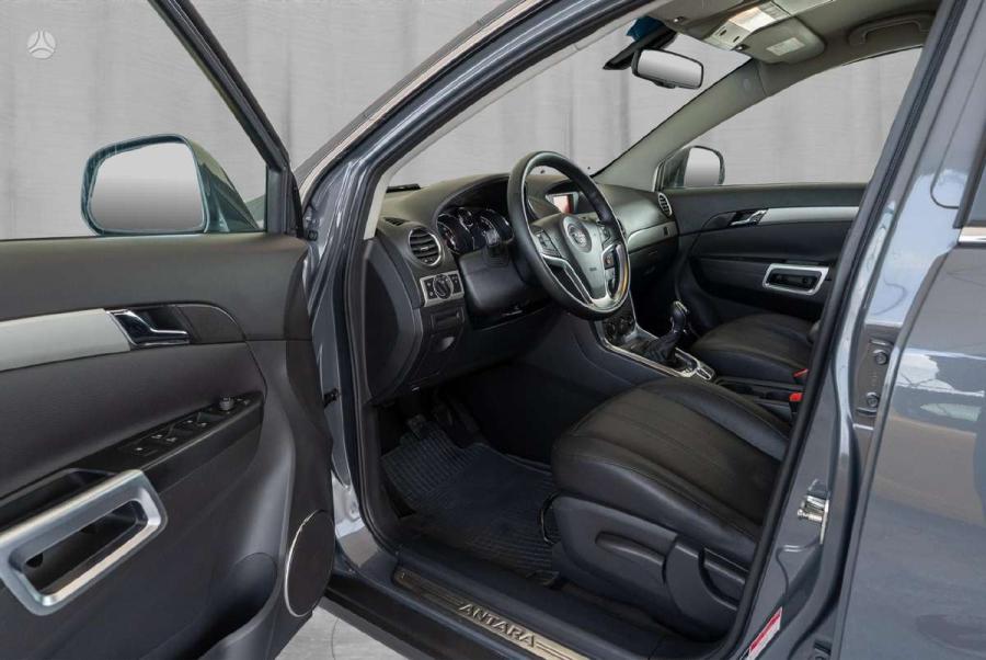 Pelēks Opel Antara 2011 Marijampole, ar dzinēja tilpumu 2.23 L un nobraukumu 183 tūkst. km par 4750 €, foto 23 vietnē AUTOMOTO.COM.LV
